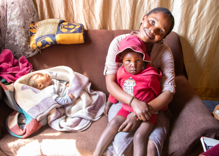 The Right Way Forward - EGPAF